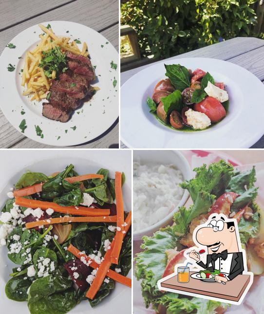 Top 5 restaurants with buffalo chicken in New Shoreham, january 2026 ...