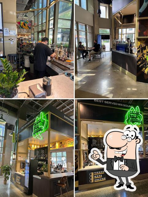 Three Keys Coffee Bar, Houston - Restaurant menu, prices and reviews