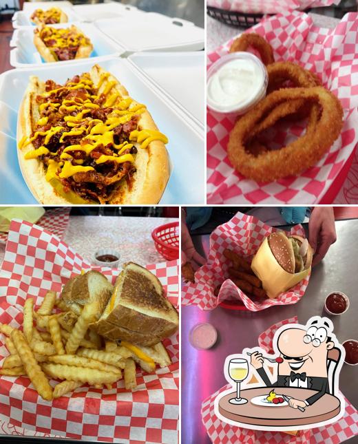Triangle Drive In, Fresno - Restaurant menu, prices and reviews