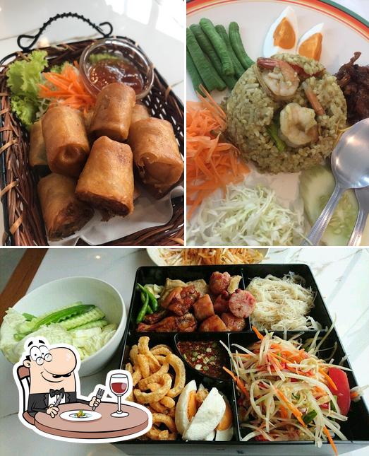 Kitchen Plus restaurant, Bangkok, PTT แจ้งวัฒนะ
