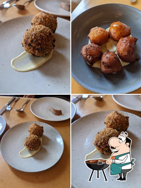 Top 3 restaurants with sesame chicken in Castlemaine, september 2025 ...