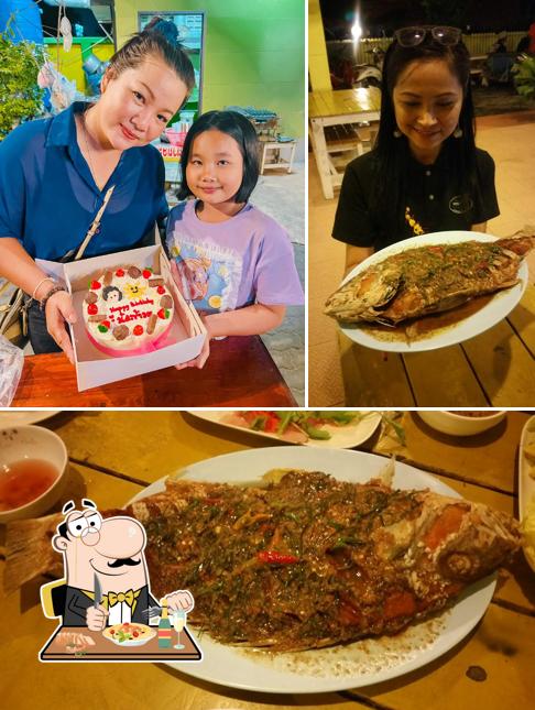 Uncle Chu Phochana, Bang Sa-re - Menú del restaurante, precios y reseñas