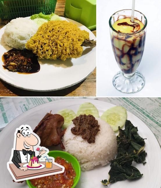 Sop Buntut Ibu Samino restaurant, Jakarta, Jl. Tentara Pelajar No.22 ...