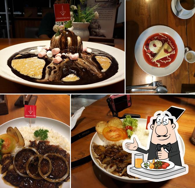 Demandailing Cafe, Surabaya - Restaurant menu, prices and reviews