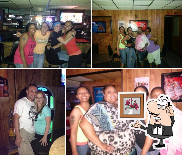 The Hangout Bar in Wichita