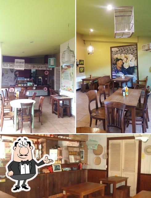 Sagoo Kitchen restaurant, Bandung, Jl. Trunojoyo No.27 - Restaurant ...