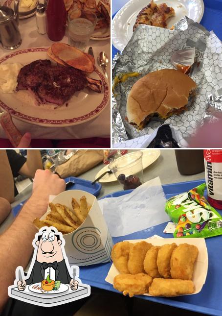 Cross Roads Cafe in Highland Park - Restaurant reviews