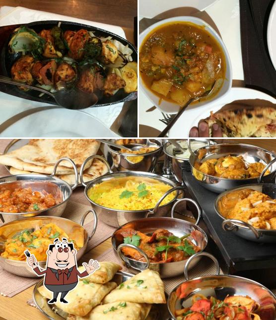 Papadoms, London, Aldgate East - Restaurant menu, prices and reviews