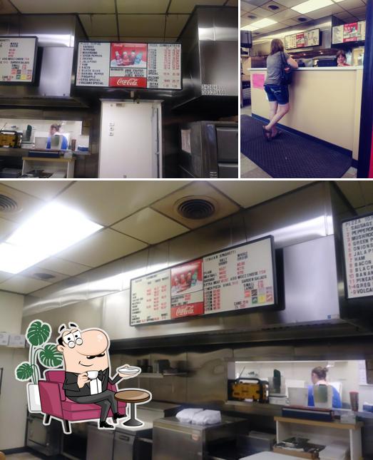Volcano Pizza / Concord Commons, 3704 E Mishawaka Rd in Elkhart ...