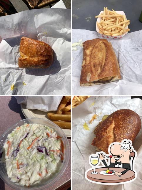 Red's Java House, San Francisco - Restaurant menu, prices and reviews