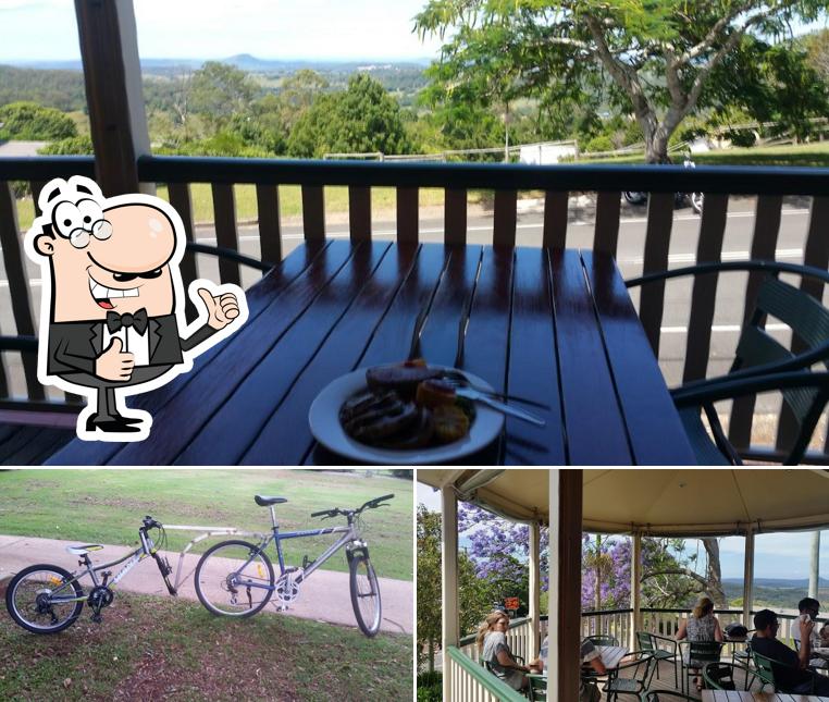Mapleton Public House, 2 Flaxton Dr in Mapleton - Restaurant menu and ...