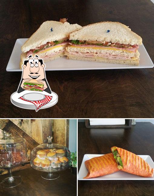 Mother Hubbard's Cupboard, 6944 N Oak Trafficway in Gladstone ...