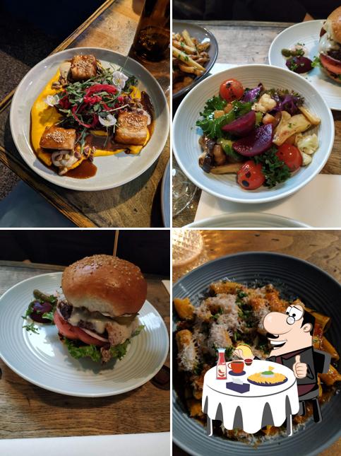 No. 4 Restaurant & Bar in St. John's - Restaurant menu and reviews