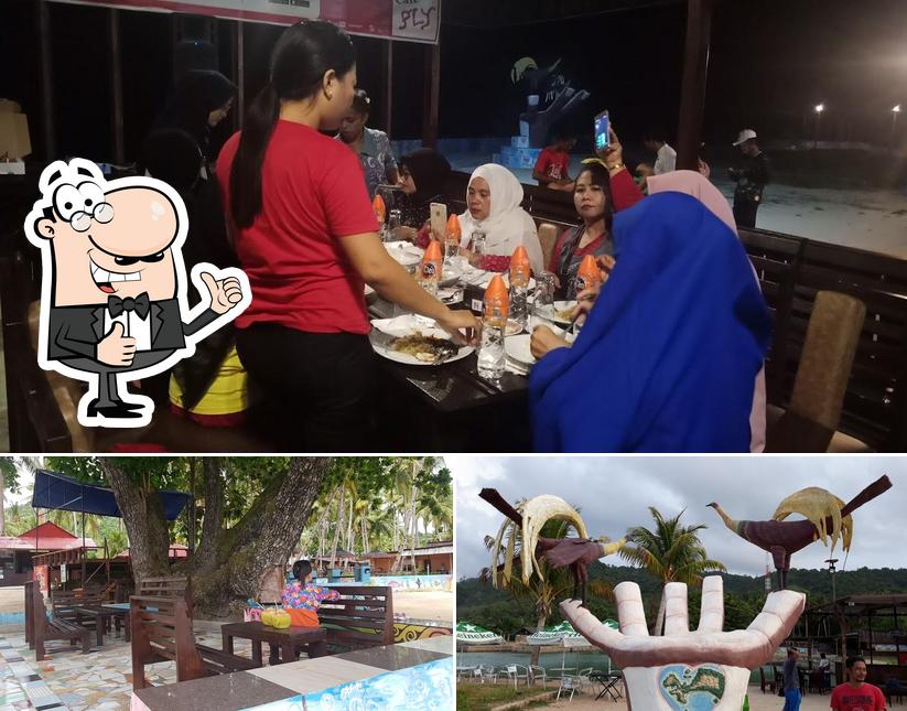 MOOIpark restaurant, Sorong - Restaurant reviews