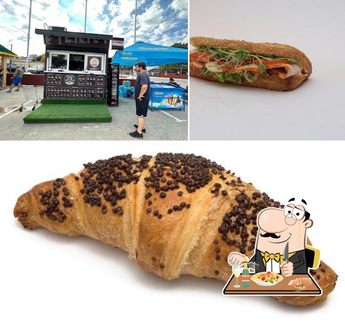 Wake Up Coffee Grill Truck, Chisinau - Restaurant reviews