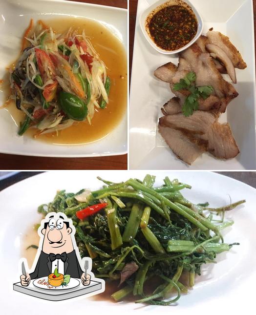ร้านอาหารยำปูดอง Mae Sot, Mae Sot - Restaurant menu, prices and reviews