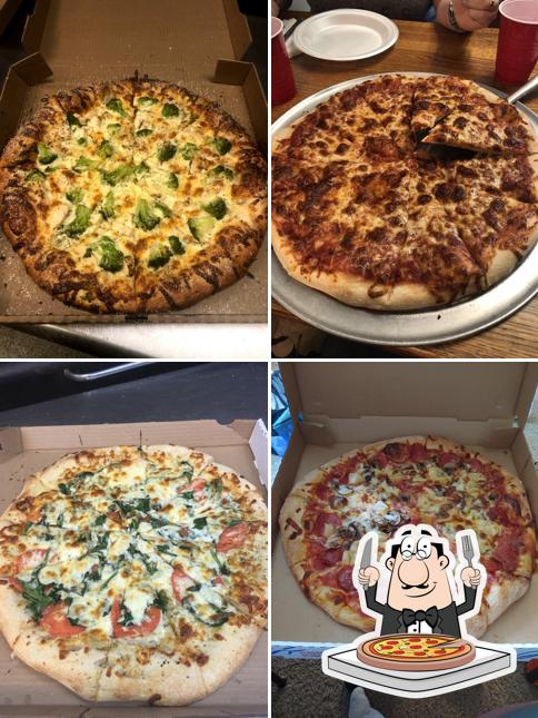 Universal Pizza, Penn Hills - Restaurant menu, prices and reviews