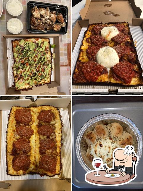 Xtra Cheese in Whittier - Restaurant menu and reviews