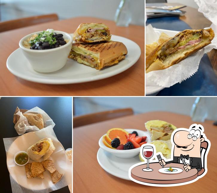 El Black Bean Cafe in Palm Beach Gardens - Restaurant menu and reviews