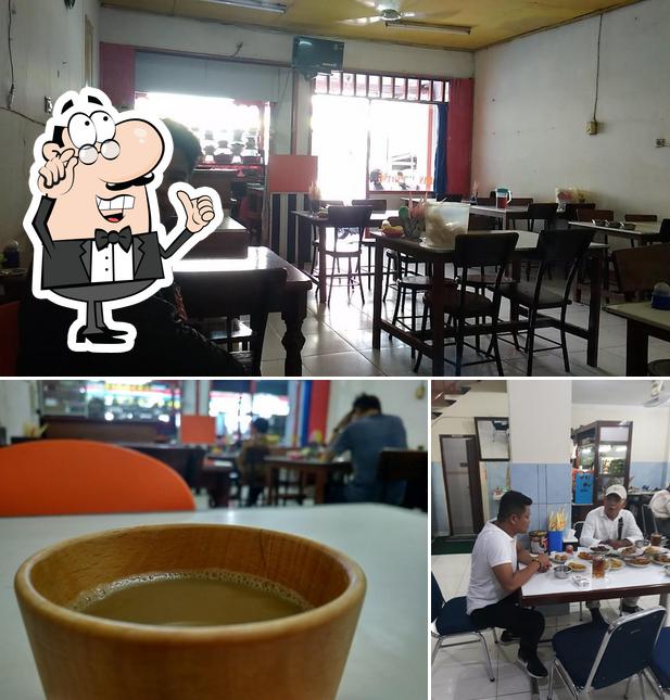 RM SINAR MINANG JAYA restaurant, West Jakarta, Jl. Mandala Raya No.3 ...