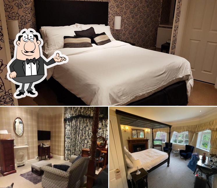 The Bear Hotel, Cowbridge - Restaurant menu, prices and reviews