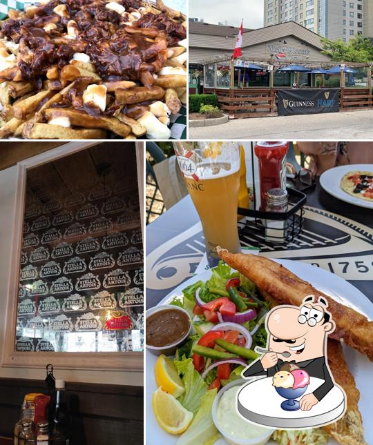 Molly Bloom's Irish Pub, University Shops Plaza, 170 University Ave W ...