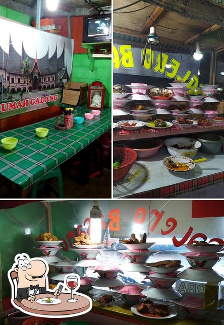 Restaurante RM. Salero Basamo, Bogor, CQJ3+7QM - Opiniones del restaurante