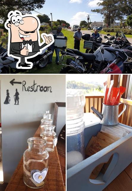 Hoeka Toeka Pub & Diner, Wilderness - Restaurant menu and reviews