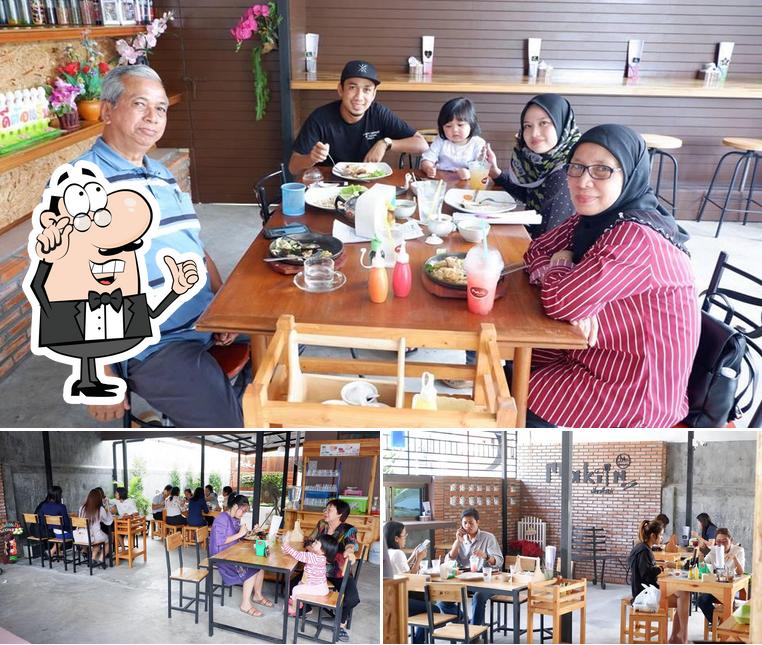 Makin เตี๊ยวคั่วไก่, Songkhla - Menú del restaurante, precios y reseñas