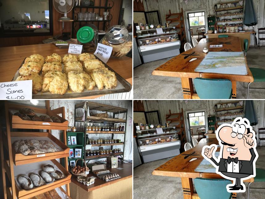 Stray Dog Cafe, Miranda - Restaurant menu, prices and reviews