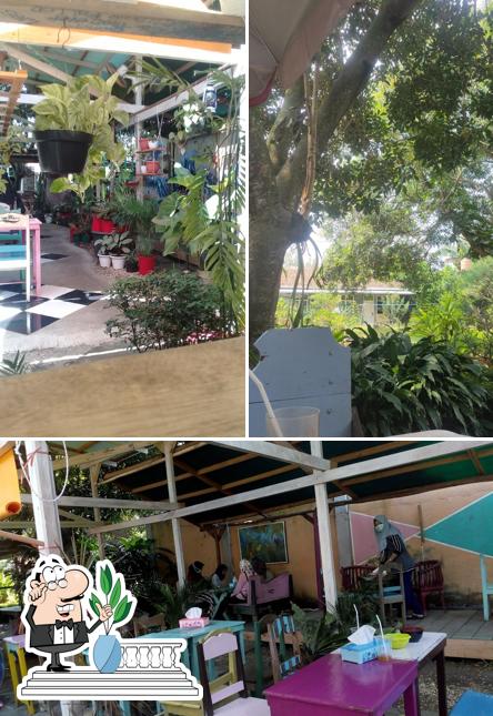 Kayu Manis Beach cafe, Metro - Restaurant reviews
