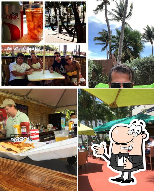 Tiki Bar @ Four Points in Miami Beach