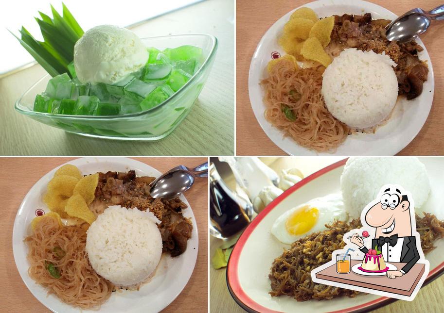Adobo Connection restaurant, Makati, 2nd floor Food Circle Cash & Carry ...
