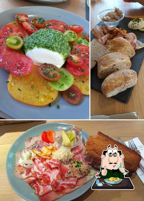 Weinbau & Heuriger Stoiber restaurant, Krems an der Donau - Critiques ...