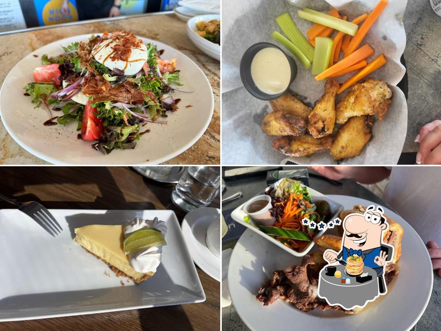 The Waverly Restaurant & Bar, Englewood - Restaurant menu, prices and ...