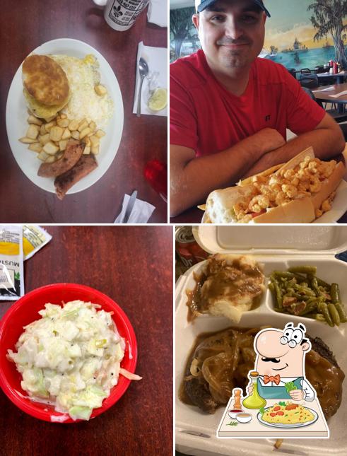 Dat Kitchen Too, Waveland - Restaurant menu, prices and reviews
