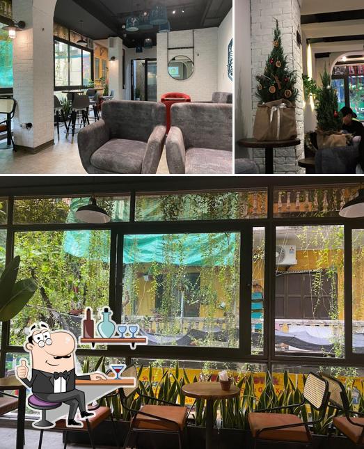 Lê's Path Coffee Cửa Bắc, Hanoi - Restaurant menu, prices and reviews