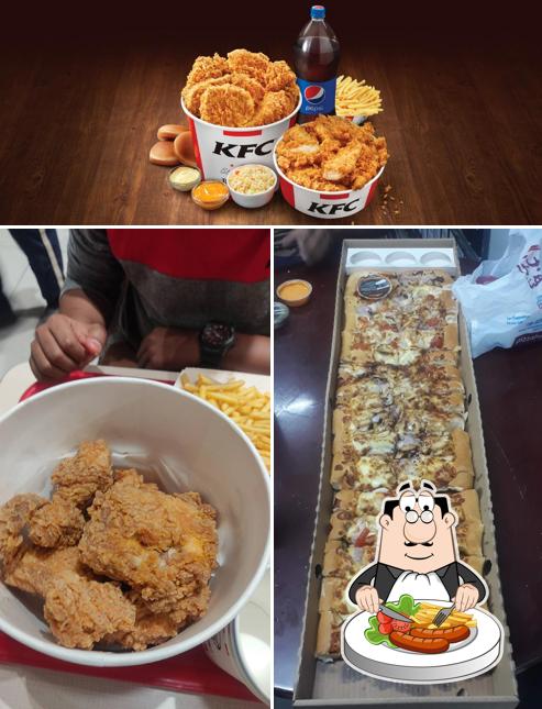 KFC restaurant, Dubai, AL Qouz 2 Al khail gate beside bule mart ...