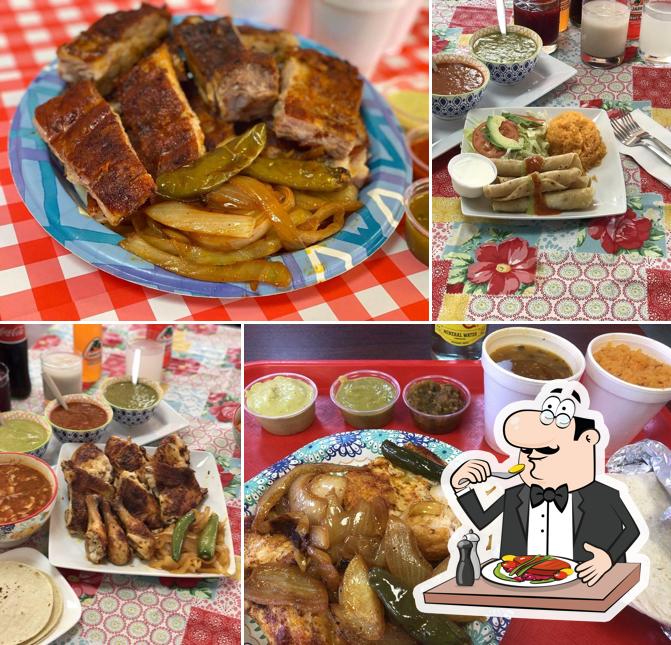 Pollos La Pullita, Arlington - Restaurant menu, prices and reviews