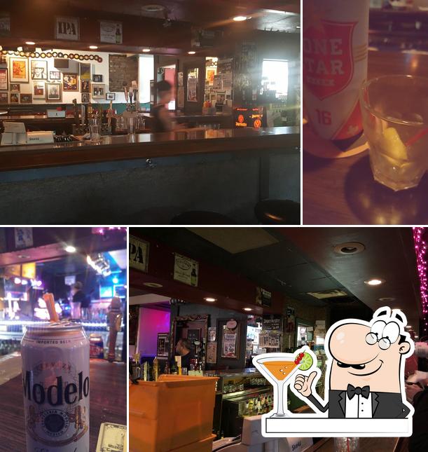 Shaws Bar & Grill, Minneapolis - Restaurant menu, prices and reviews