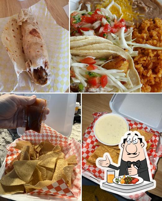 Pancho's Mexican Food, 811 NW Woods Chapel Rd in Lake Tapawingo ...