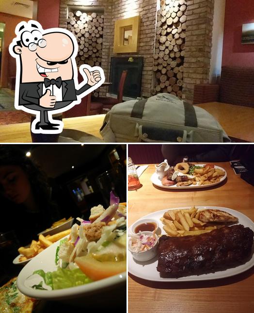 Charter Table Table in Aylesbury - Restaurant menu and reviews
