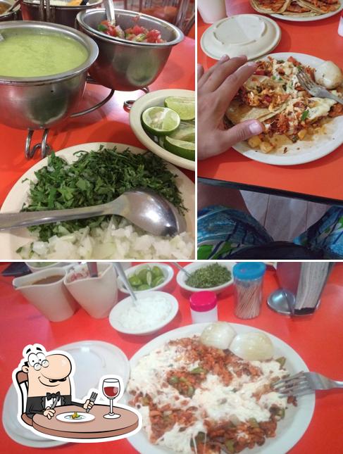 Taquería La Flama restaurant, San Luis Potosi, Av Himno Nacional 4575A ...