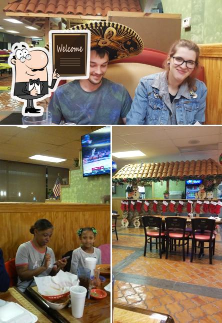 Los Compas Mexican Restaurant, Far View Shopping Center, 18009 US-24 in ...