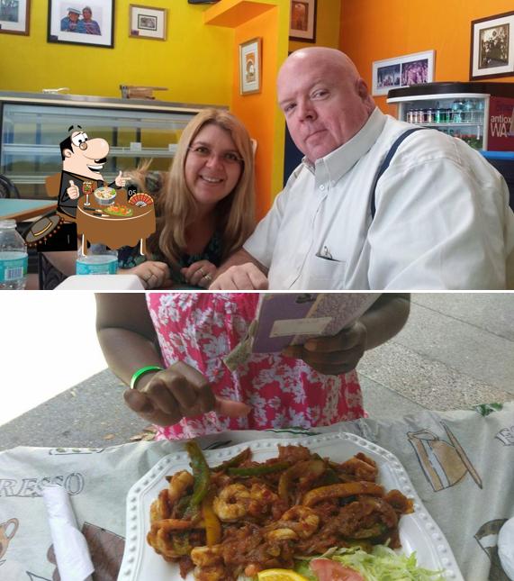 Taco Lindo, 4003 Santa Barbara Blvd in Naples - Restaurant menu and reviews