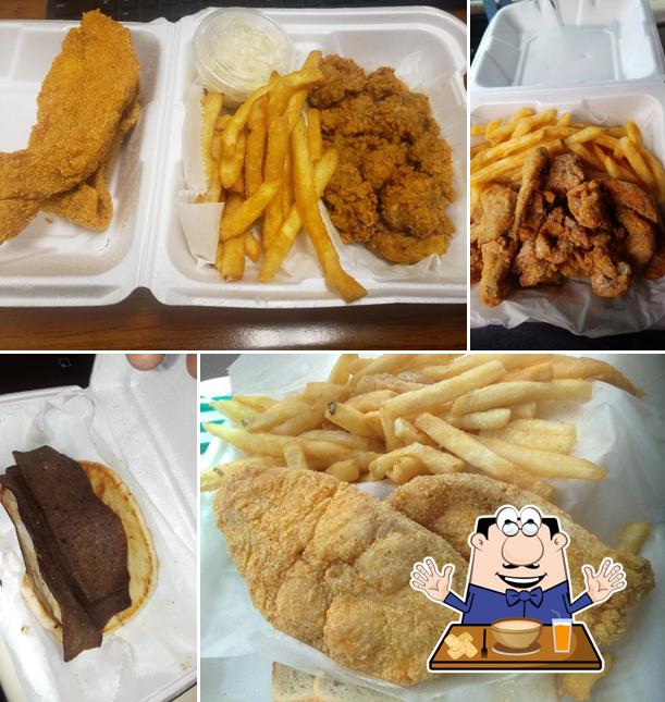 Shark’s Fish & Chicken, 3659 Hickory Hill Rd in Memphis - Restaurant ...