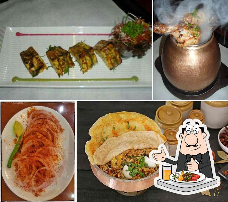 Dvar Indian Restaurant - Radisson Blu Dwarka, New Delhi - Restaurant ...