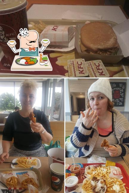 KFC Hunslet, 3, The Oval, hunslet green retail centre, Anchor Street in ...