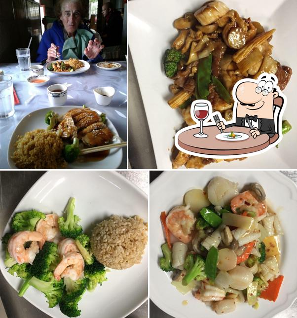 Long River Restaurant in Kings Park - Restaurant menu and reviews
