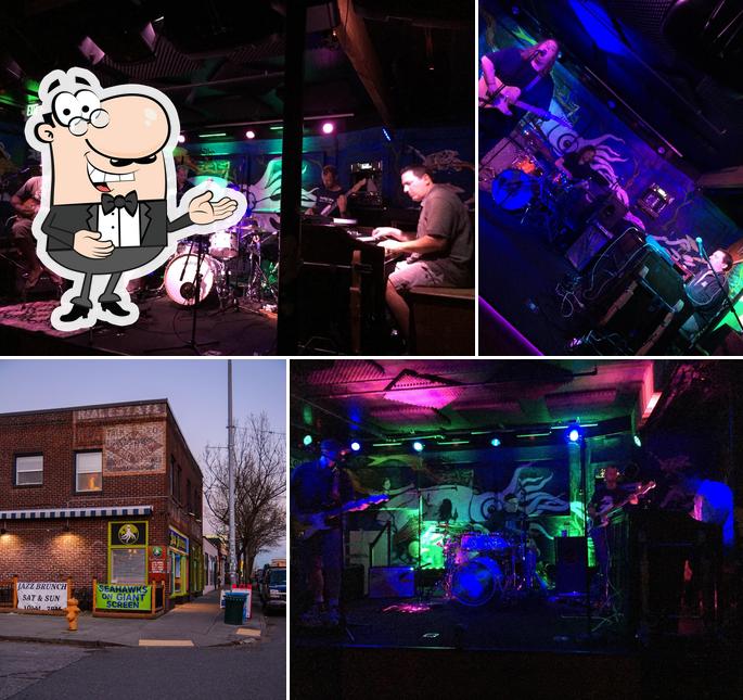 Sea Monster Lounge, Seattle - Restaurant menu, prices and reviews